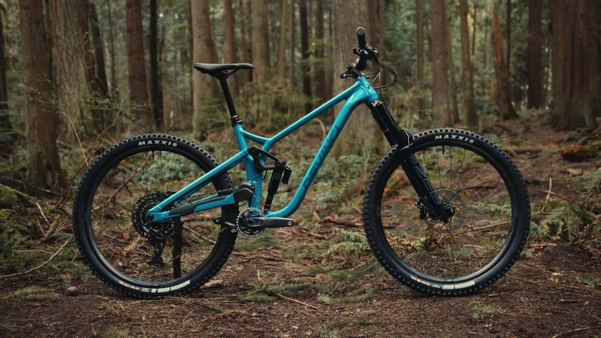 Devinci Chainsaw GX 12s Review by Freehub Magazine