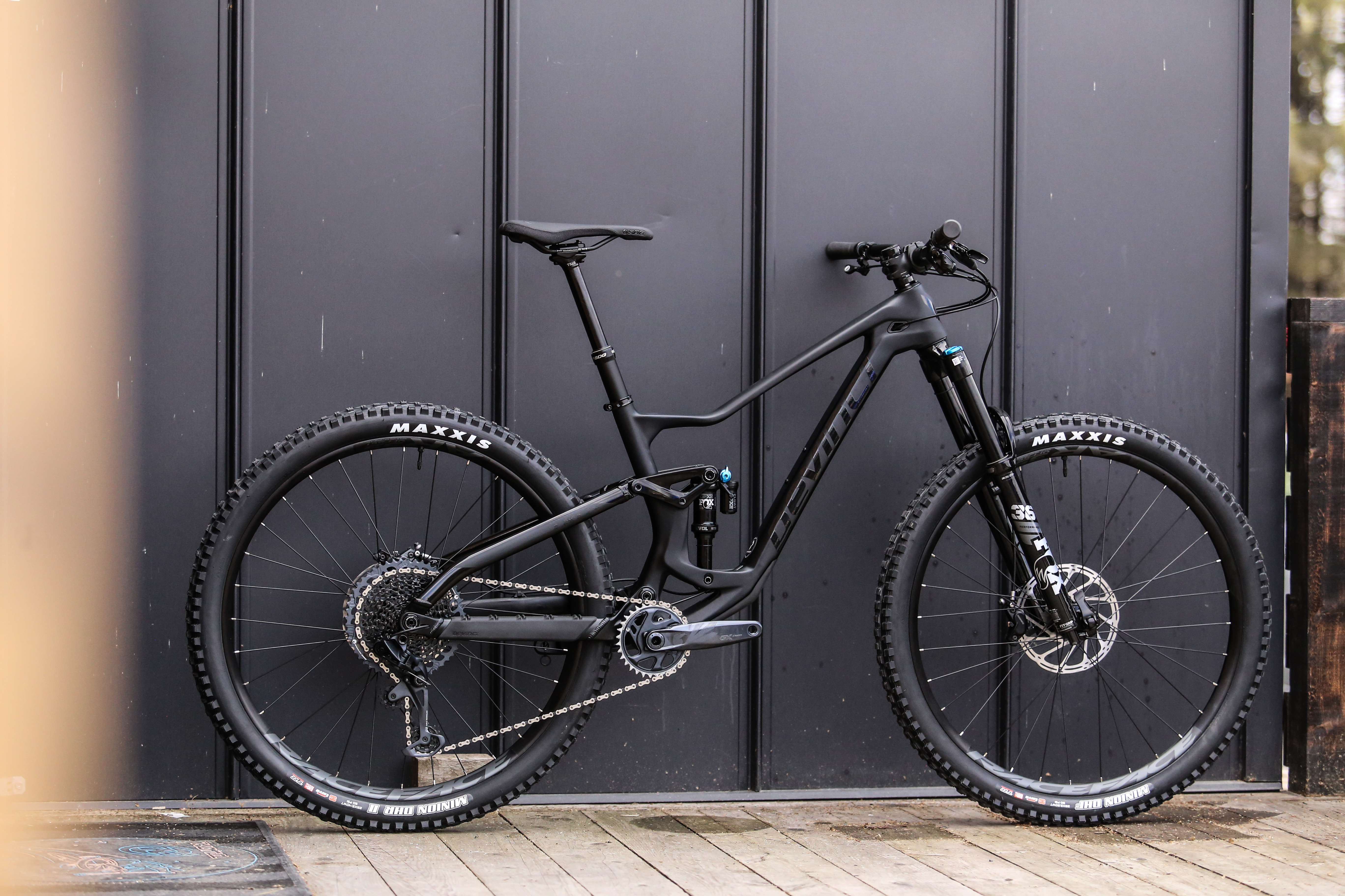 Devinci Bikes - Proudly Making Bikes and e-Bikes in Canada | Cycles Devinci