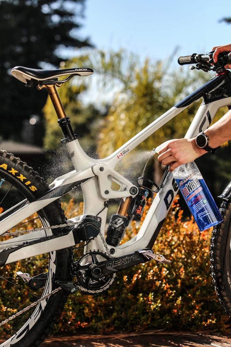 How to Clean and Prepare Your Bike | Devinci Bikes