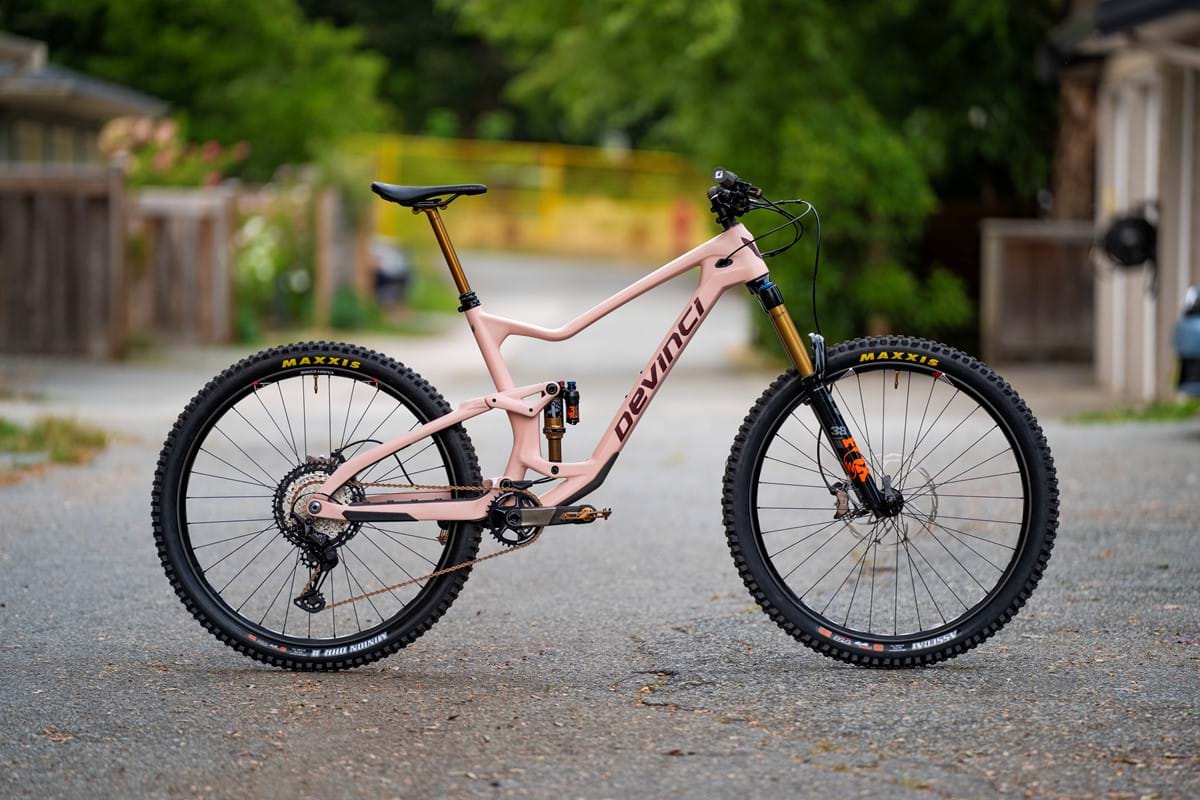 Steve Vanderhoek Troy Carbon Bike Check | Devinci